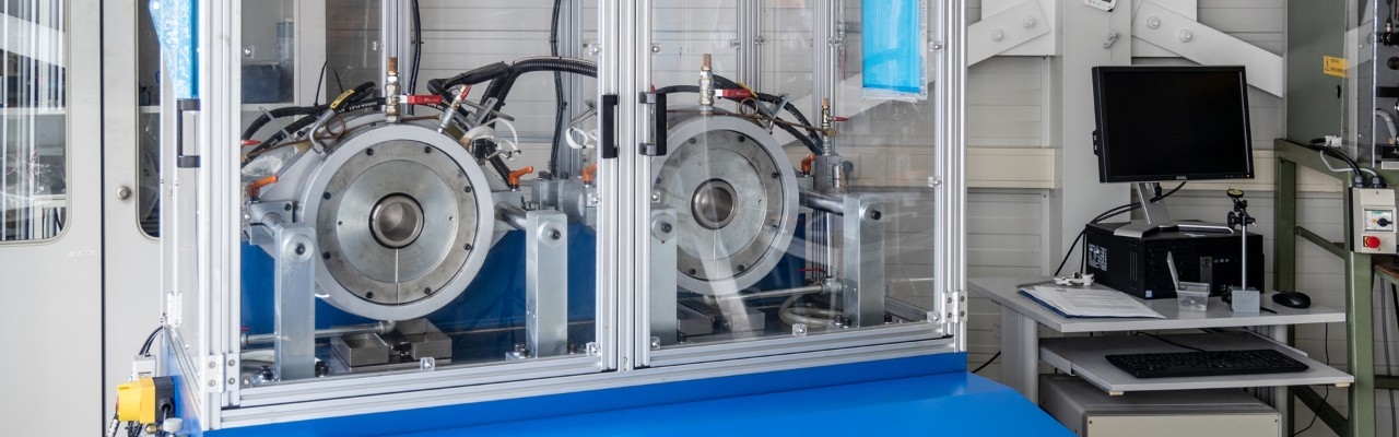 Dynamic properties of rubber